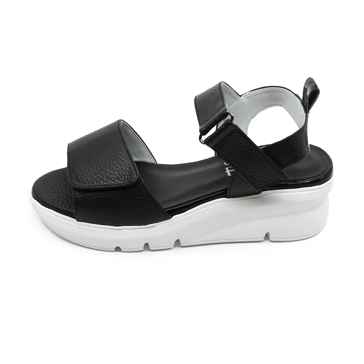 HINATA Black Soft Walking Leather Sandals – Shoes Republic